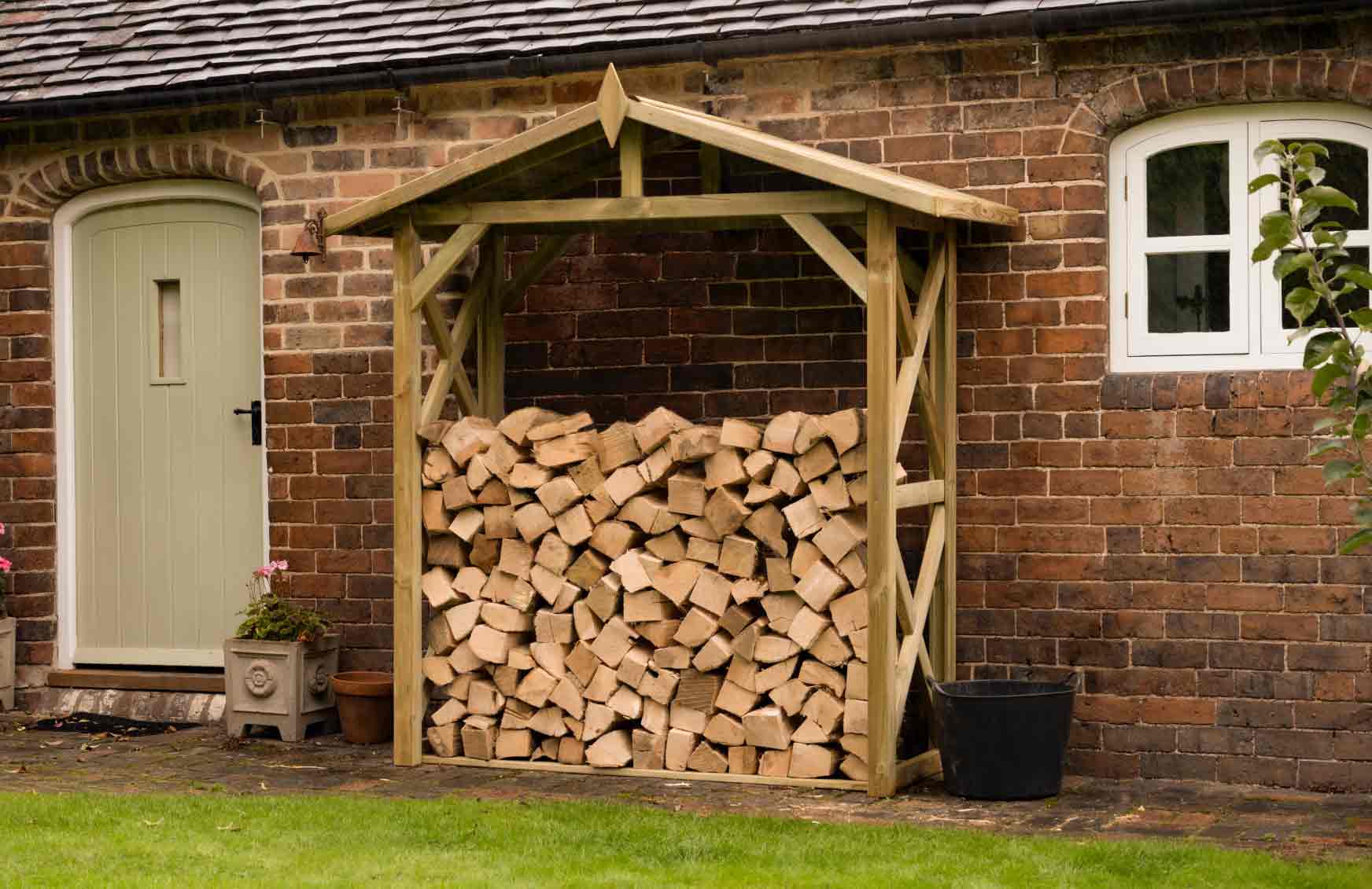 5 Fabulous Woodstores For Your Log Storage Needs | B&M Lifestyle