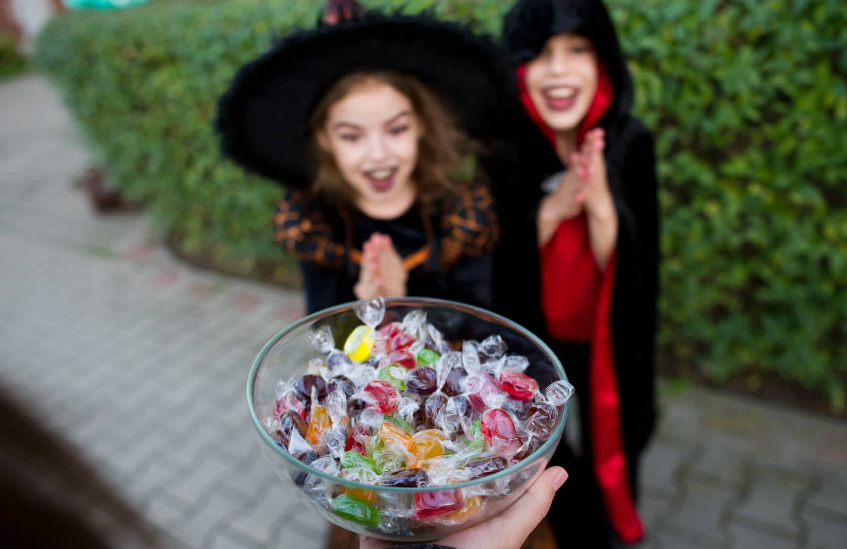 5 Top Tips for a Spooky Night of Trick-or-Treating | B&M
