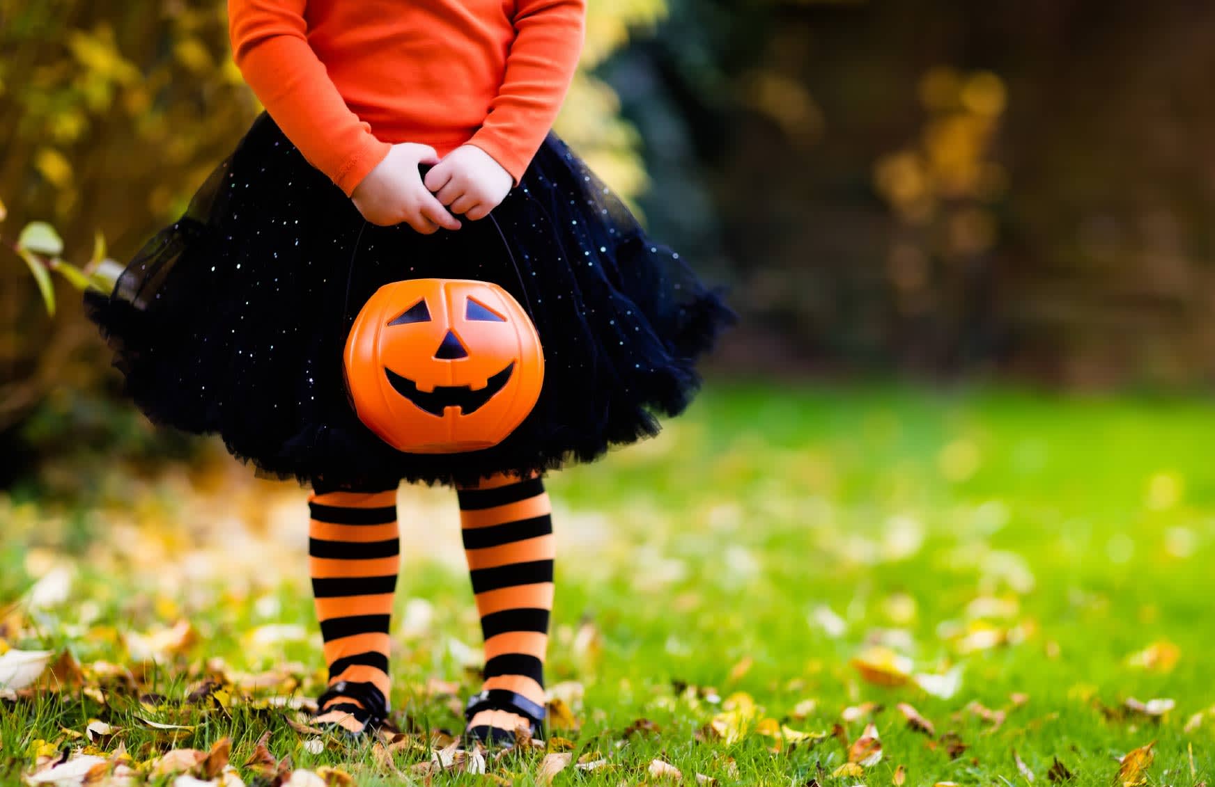 5 Top Tips for a Spooky Night of Trick-or-Treating | B&M