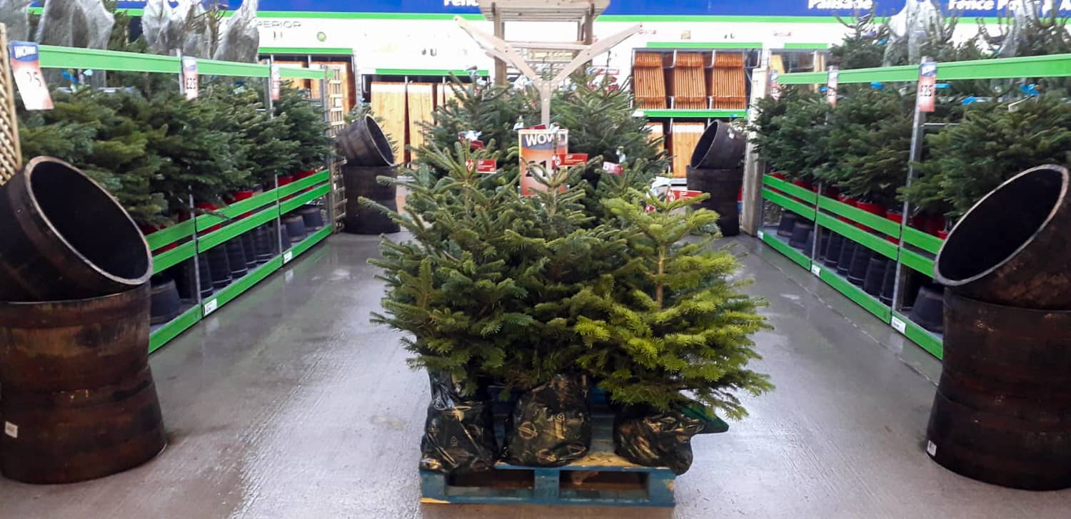 B&M Sets Up Shop at Waterfront Retail Park in Barry | B&M Stores