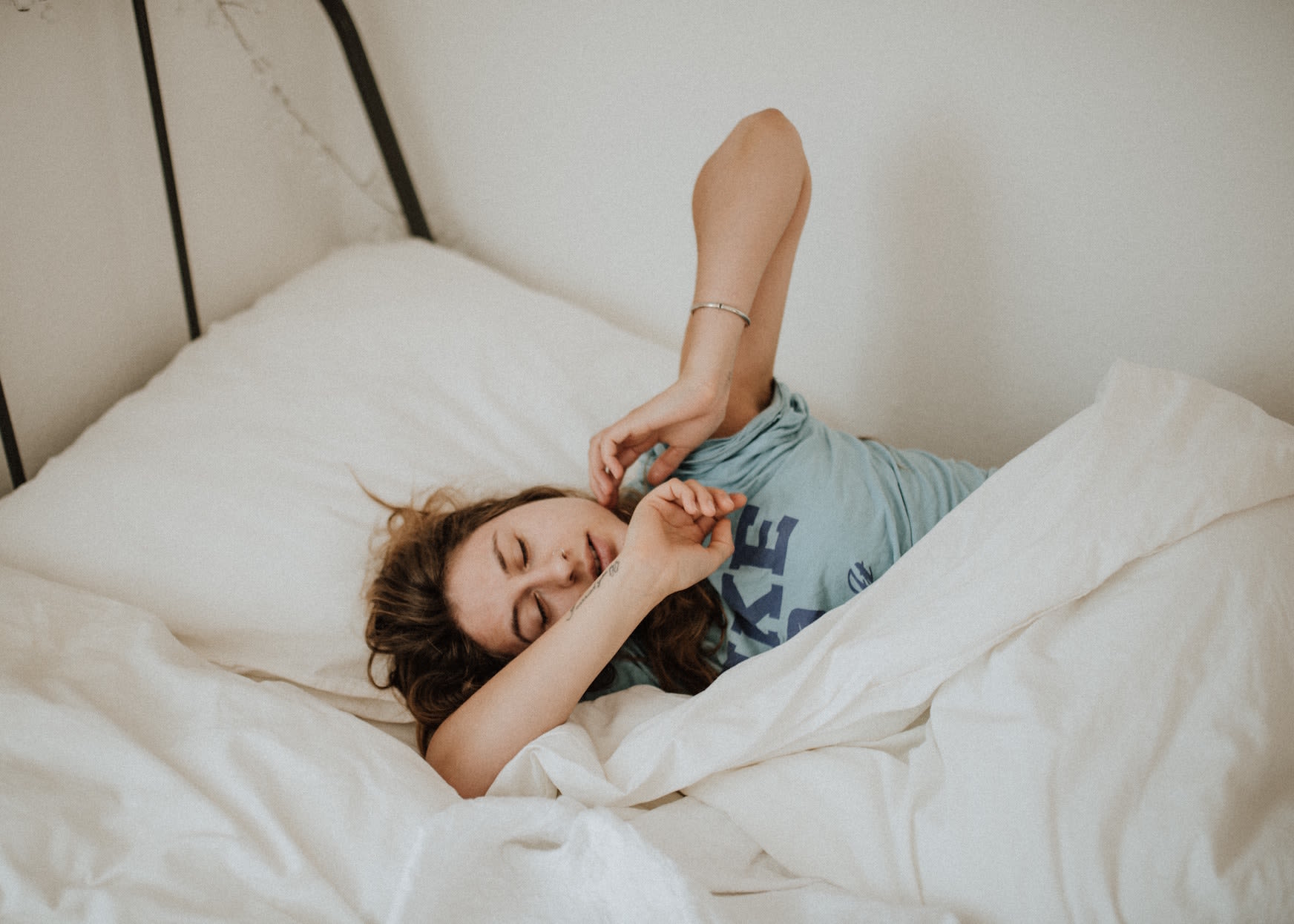 5 Tips on Getting a Better Night's Sleep | B&M
