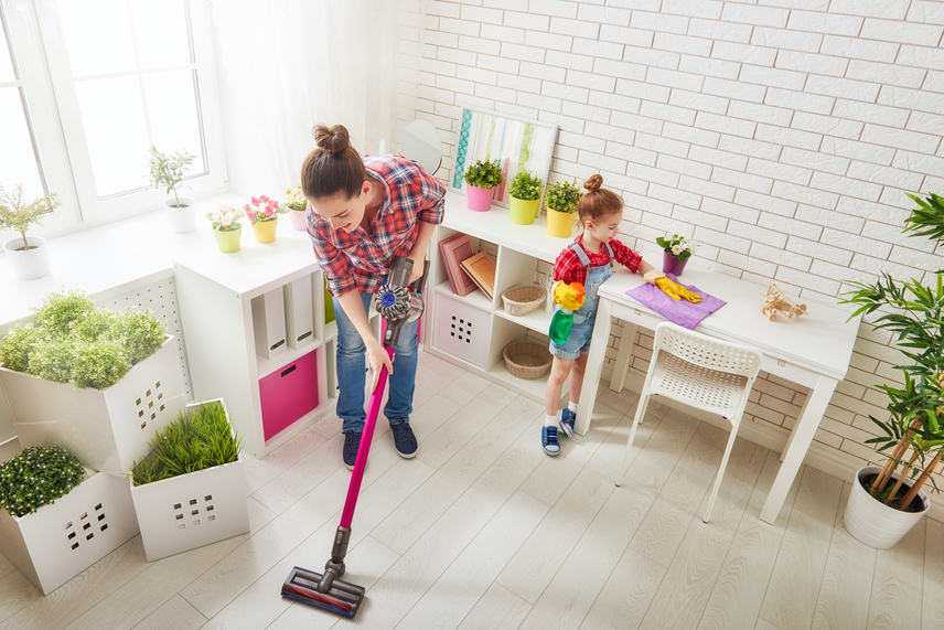 5 Cleaning Tips to Help You Fly Through Household Chores | B&M