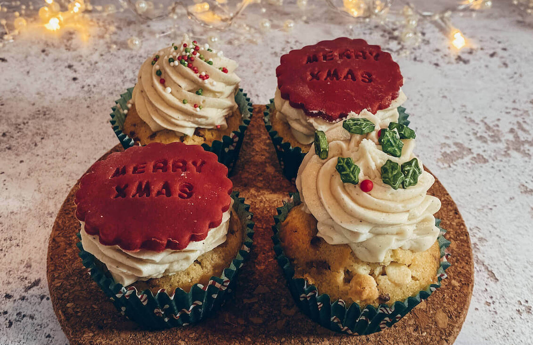 Chikumo's Christmas Cupcakes | Christmas Cupcake Recipe | B&M Stores