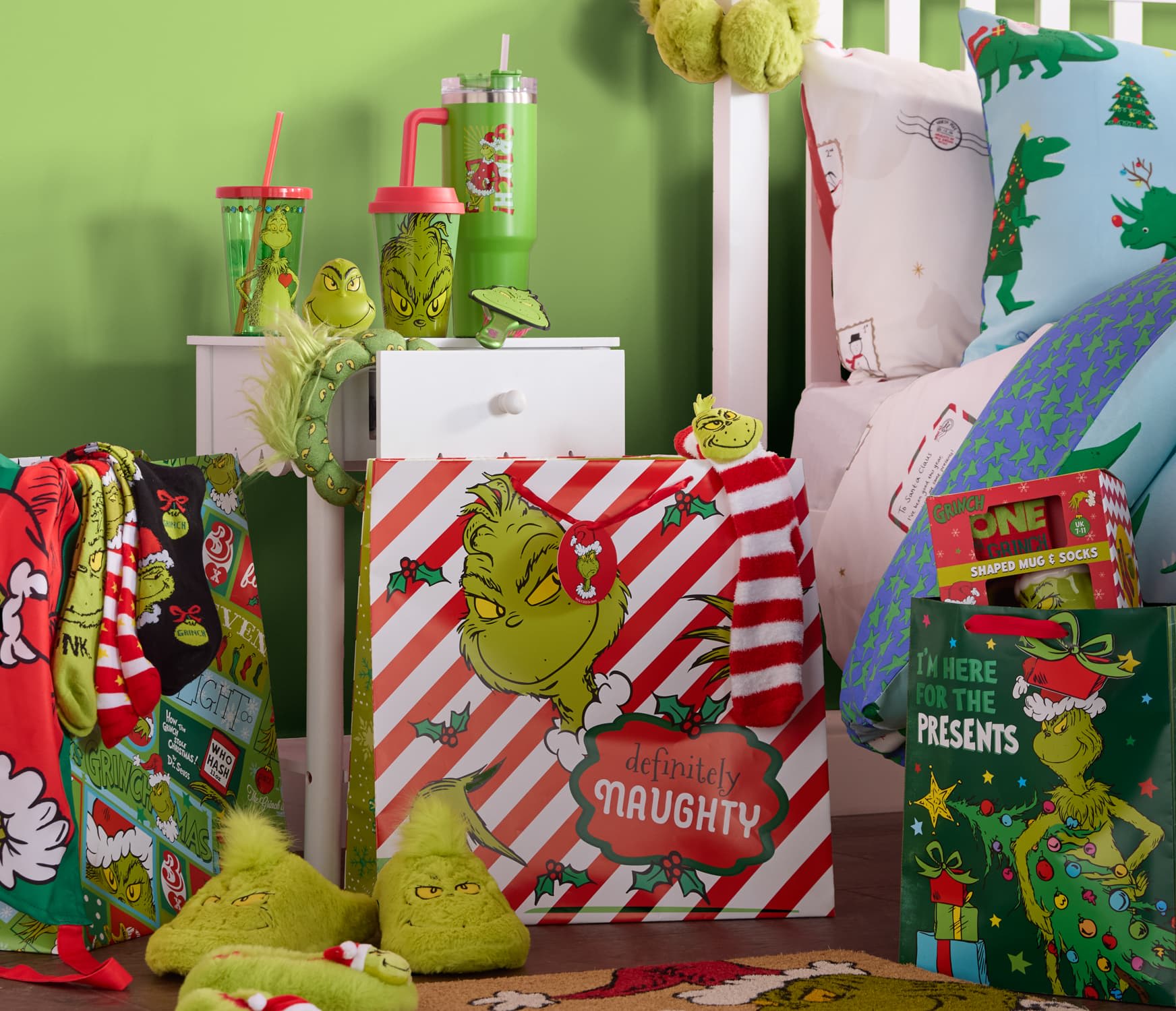 B&M'S Gift Guide for Christmas 2025 | Blogs | B&M