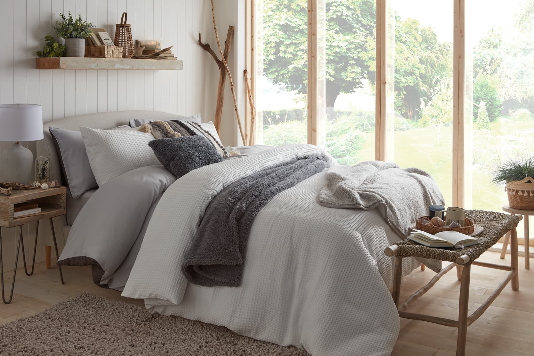 Bring the Summer Holidays Home With the Ocean Tide Trend | B&M