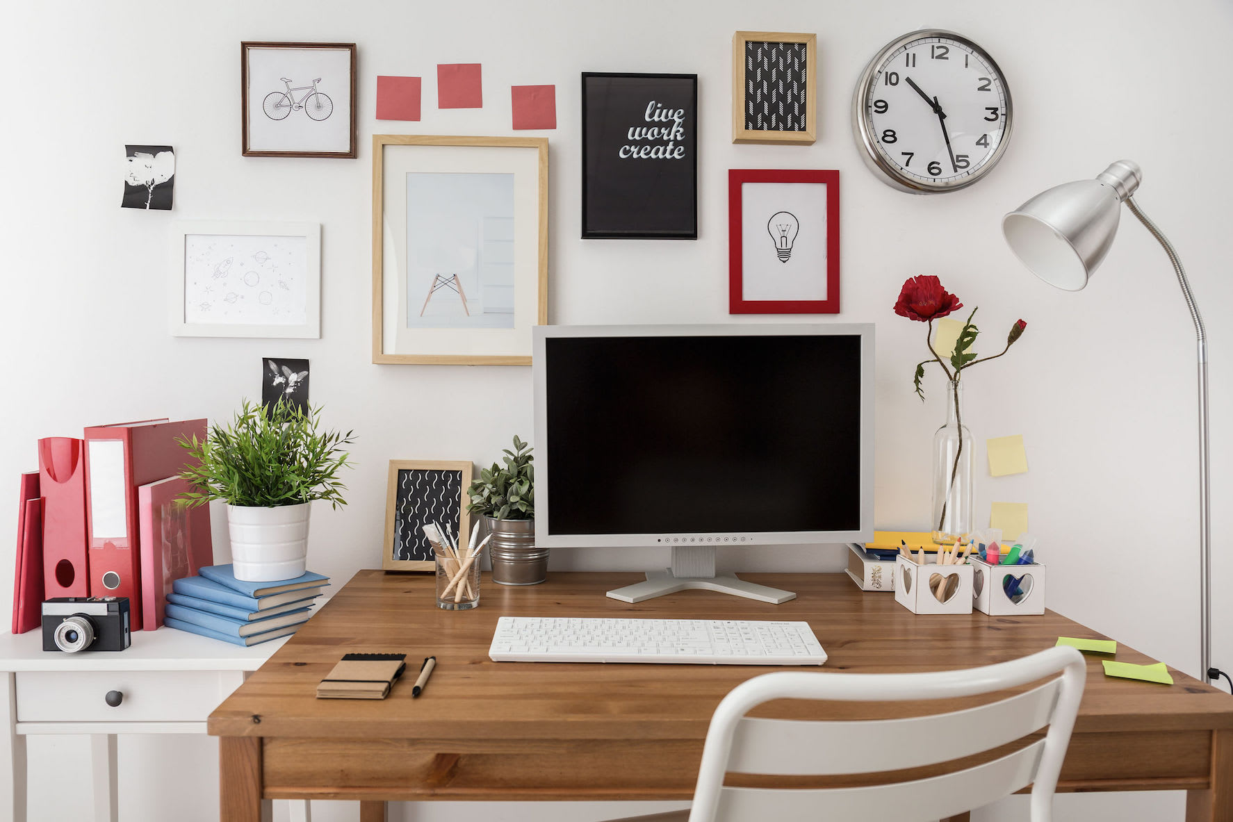 Back to School: How to Create a Study Area at Home | B&M