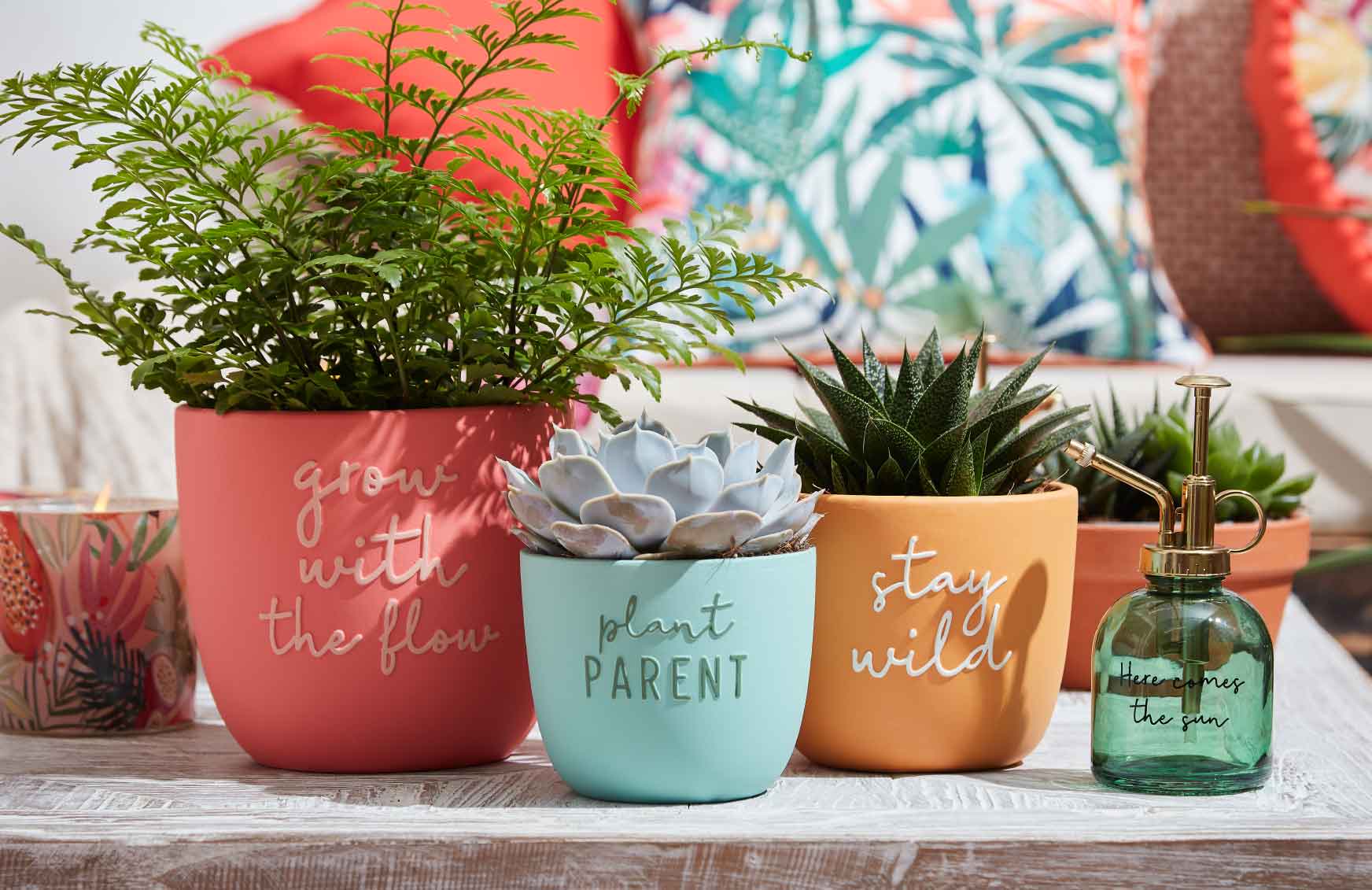 Get the Look: The Trend That Can Turn Your Garden Into A Tropical ...