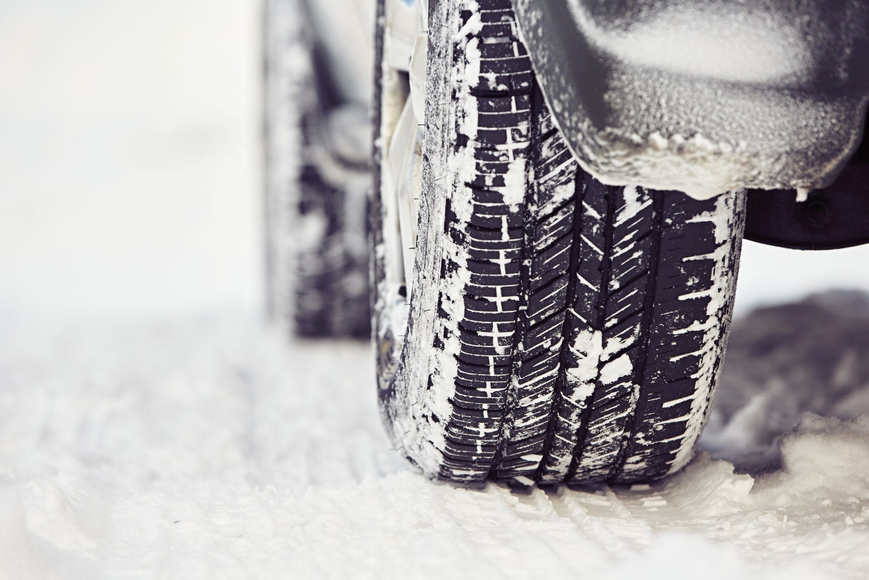 Car Care Checklist: Is Your Car Ready for Winter? | B&M