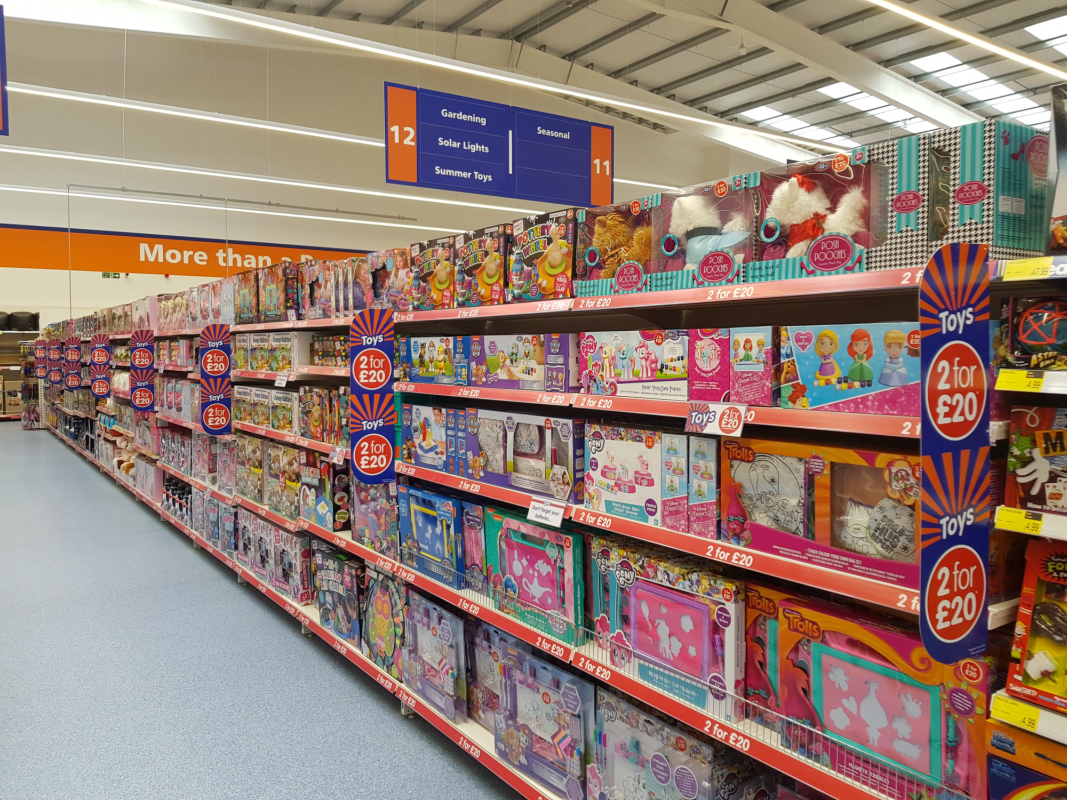 Excitement in Livingston as B&M Opens New Store