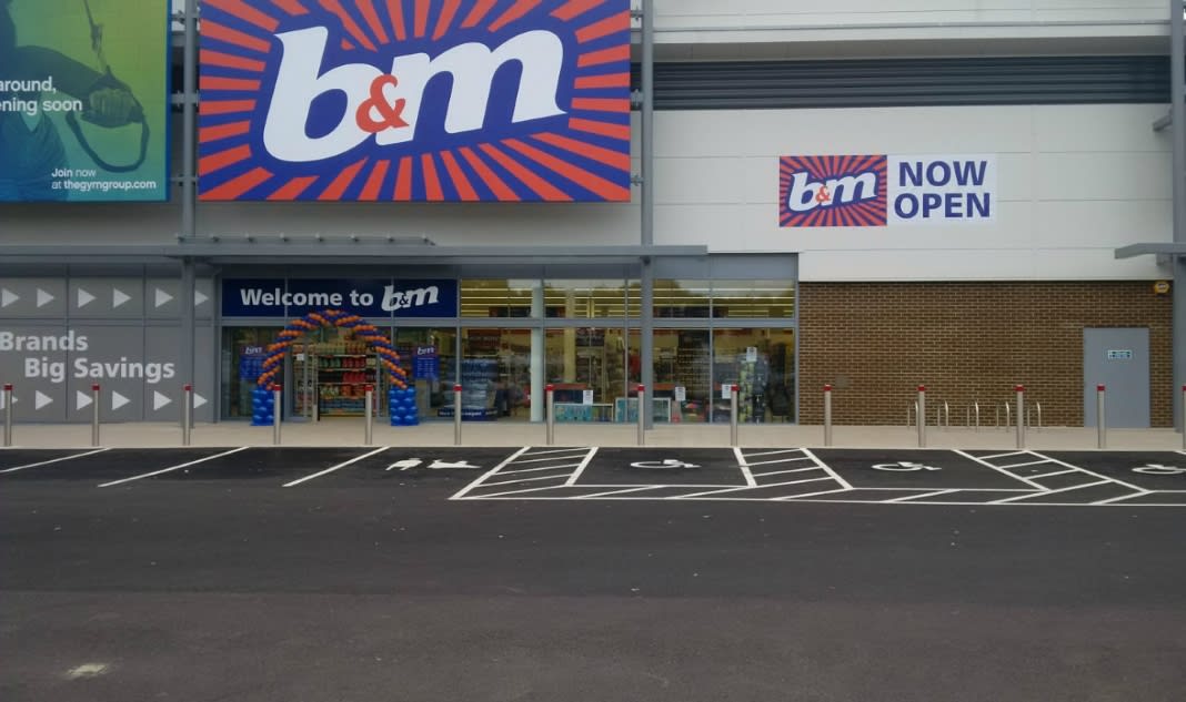 Excitement in Strood as B&M Opens New Store