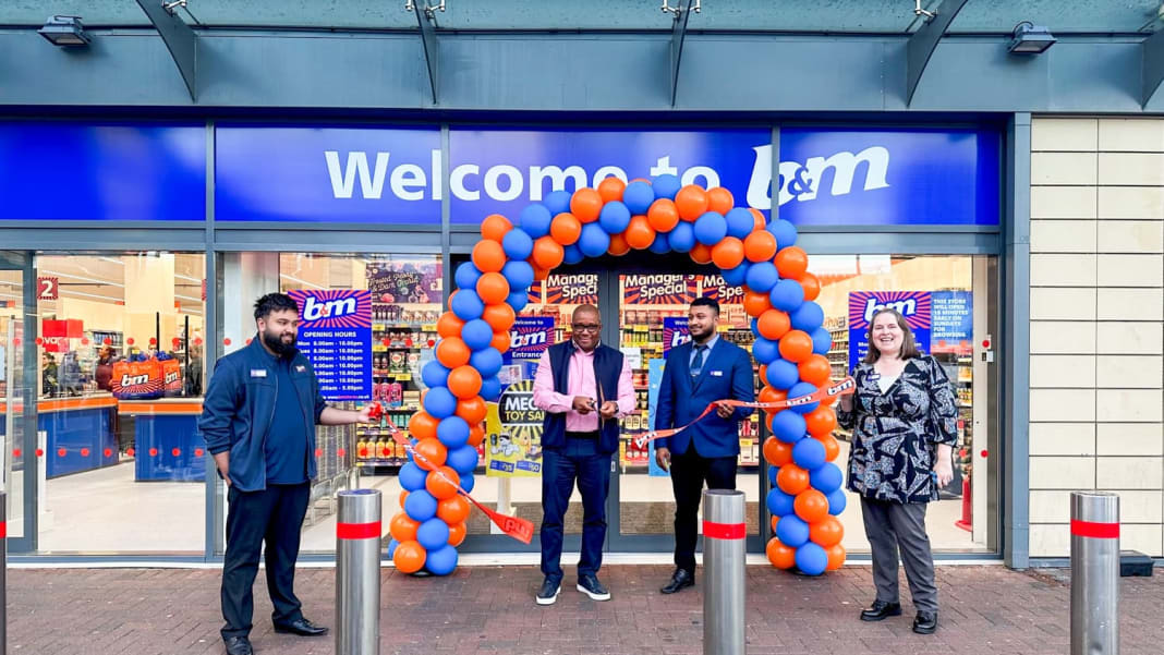 B&M Open New Store in the Tottenham Hale Retail Park, London | B&M