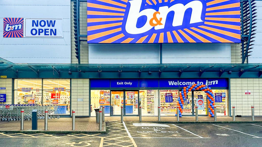 B&M Open New Store in the Tottenham Hale Retail Park, London | B&M