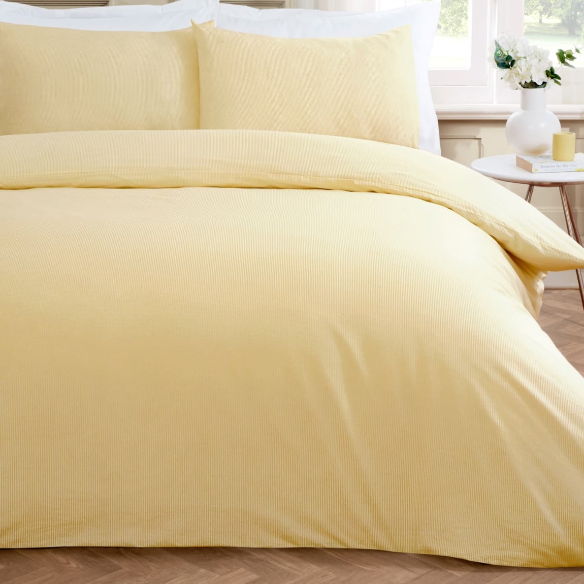 Country Rustic Yellow Stripe Duvet Set - King | Duvet Sets | B&M