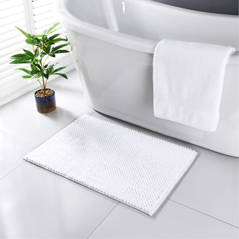 Signature Microfibre Noodle Bath Mat - White | Bath Mats - B&M Stores