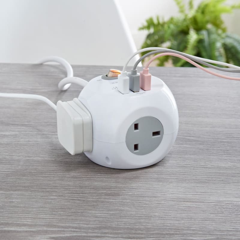 Prolex Cube Socket | Sockets & Extension Leads | B&M