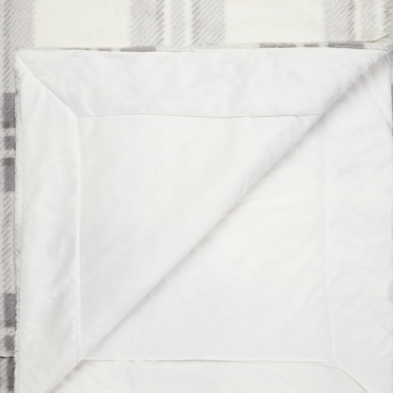 Boston Check Faux Fur Throw - Grey | Throws - B&M Stores