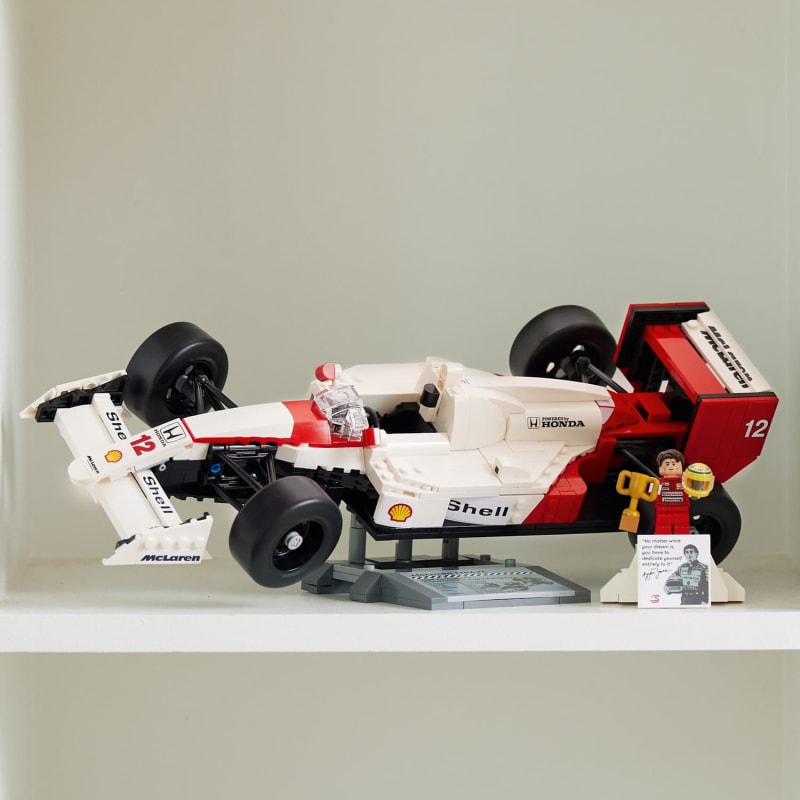LEGO Icons McLaren MP4/4 & Ayrton Senna | LEGO | B&M