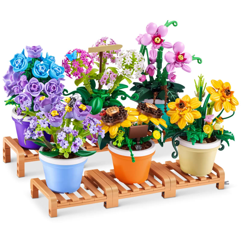 Zuru Max Garden Plants - Assorted | Building Toys | B&M