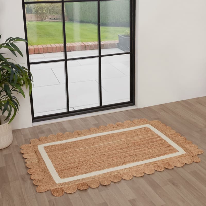 Jute Scallop Rug 100 x 150cm | Rugs | B&M