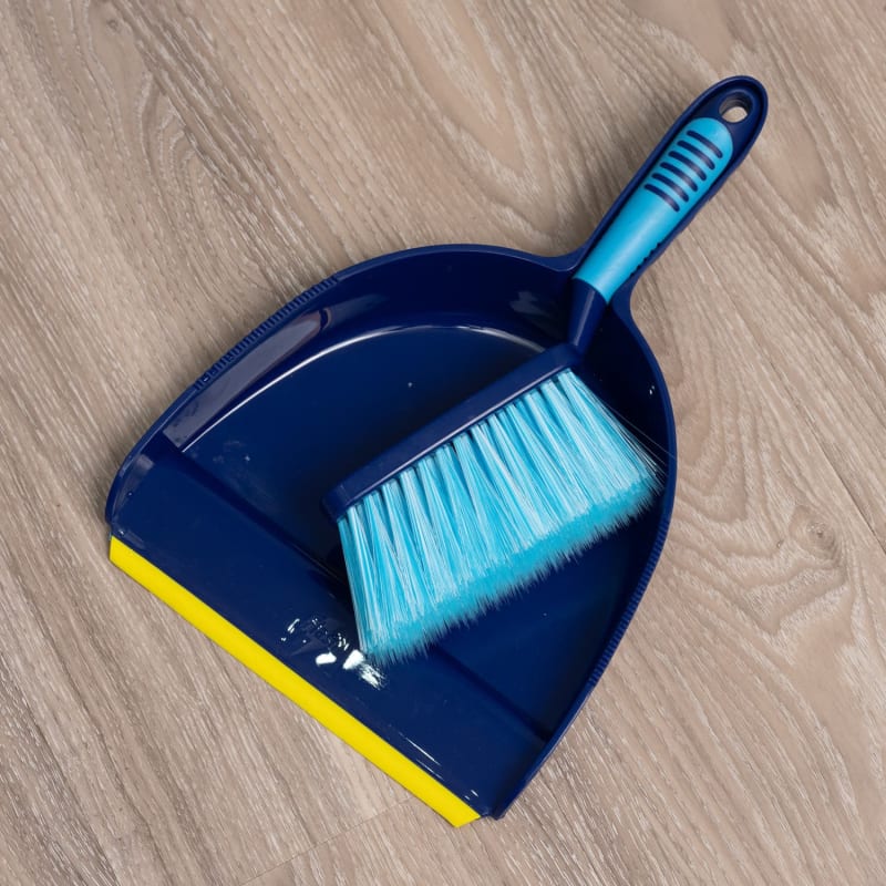 Flash Dustpan & Brush | Mops, Sweepers & Brooms | B&M