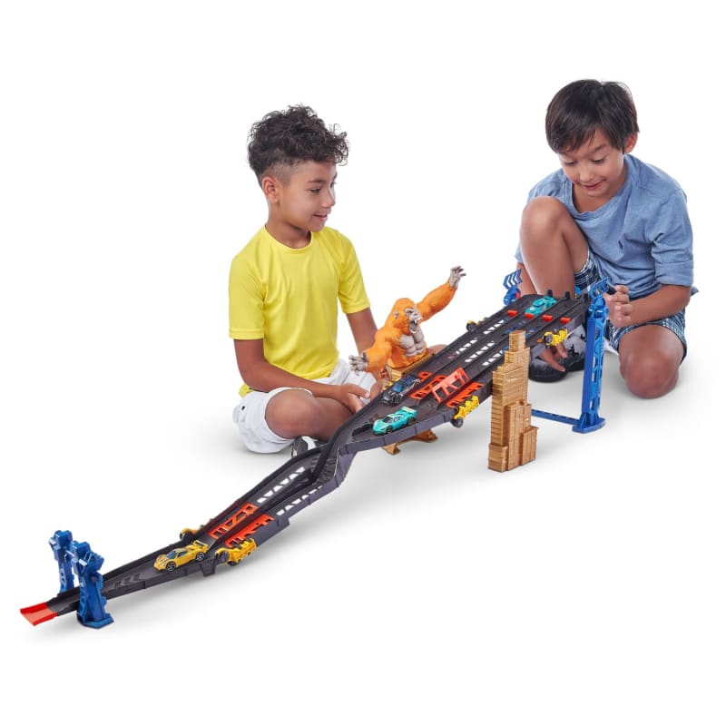 Zuru Metal Machines Gorilla Track | Car Playsets | B&M
