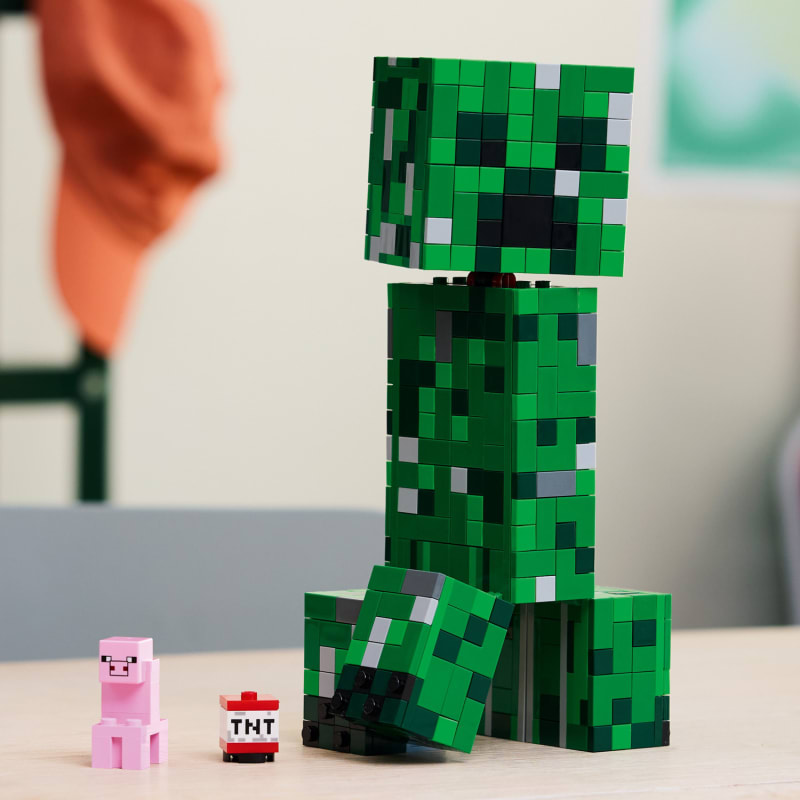 LEGO Minecraft The Creeper | LEGO Playsets | B&M