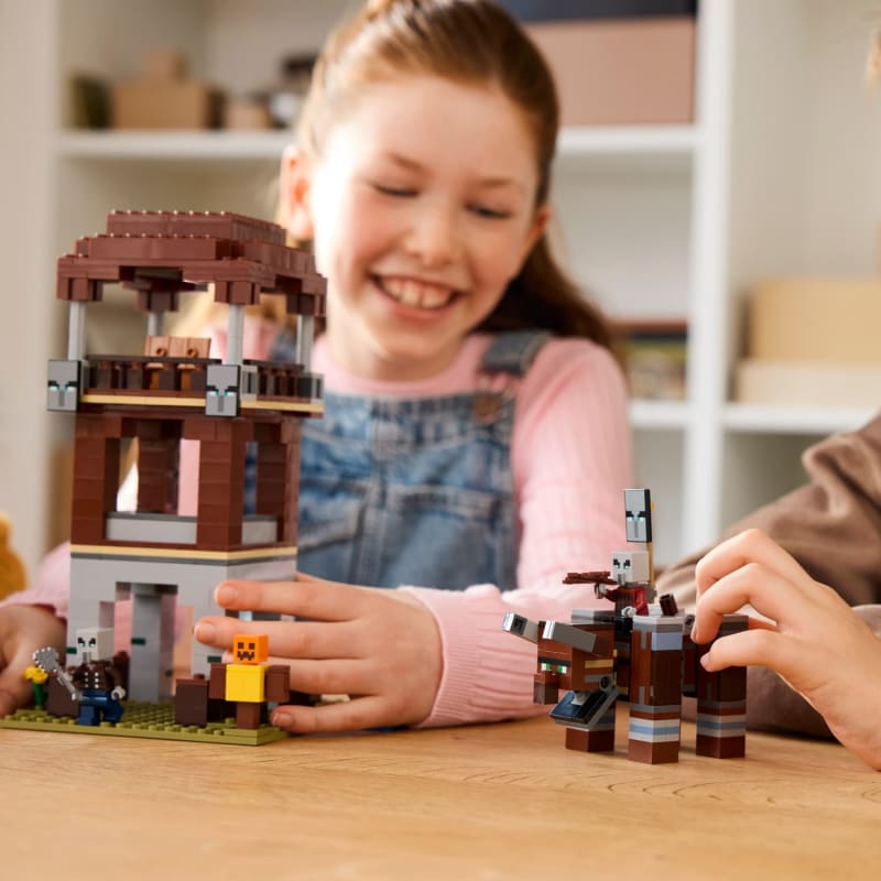 LEGO Minecraft: The Pillager Outpost and Ravager | LEGO Playsets | B&M