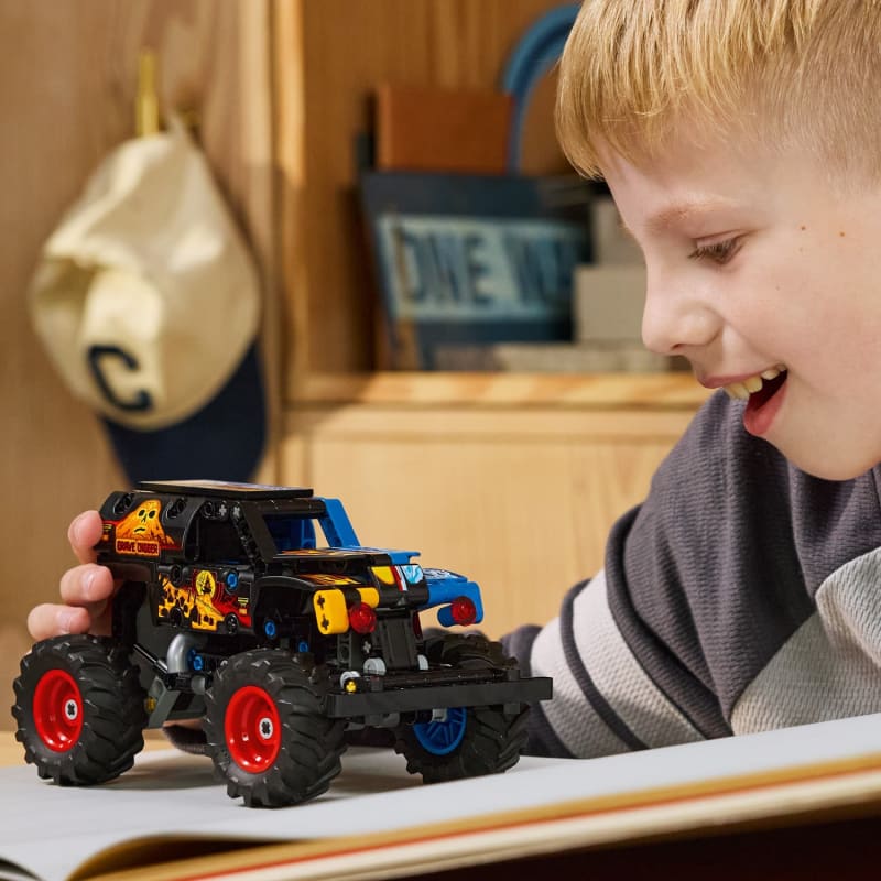 LEGO Technic Monster Jam Grave Digger Fire and Ice 42219 | LEGO | B&M