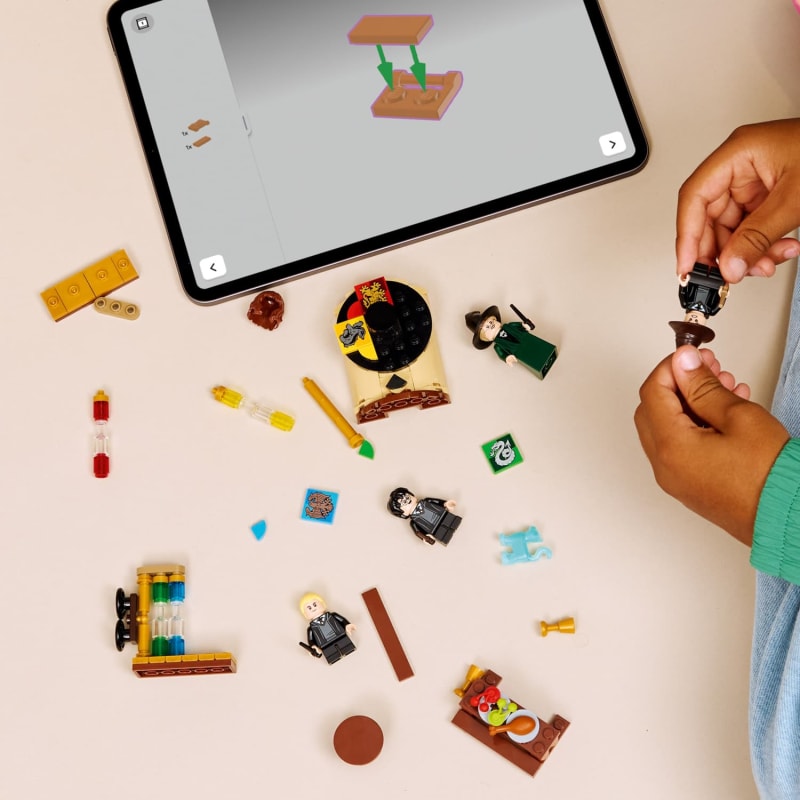 LEGO Hogwarts Castle: Sorting Hat Ceremony 76460 | LEGO | B&M