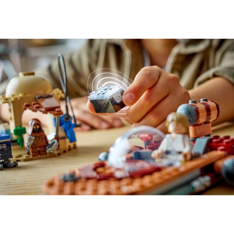 LEGO Star Wars SMART Play: Luke's Landspeeder 75420 | Building | B&M