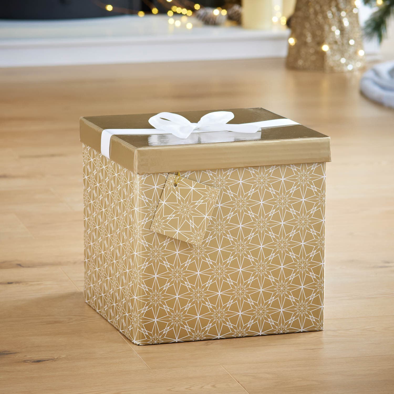 Large Christmas Gift Box With Bow Tag Gold Stars Xmas B M Large Christmas Gift Box With Bow Tag Gold Stars Xmas B M