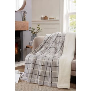 Simply Everyday Super Soft Throw - Navy | Throws | B&M