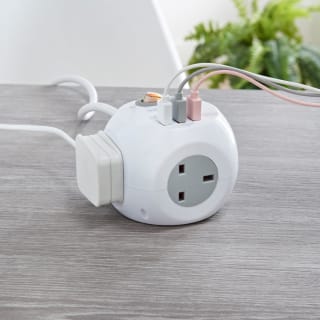 Sockets and Extension Leads | Cheap Travel Adaptors | B&M Stores