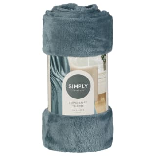 Home Collection Chevron Super Soft Throw - Green | B&M