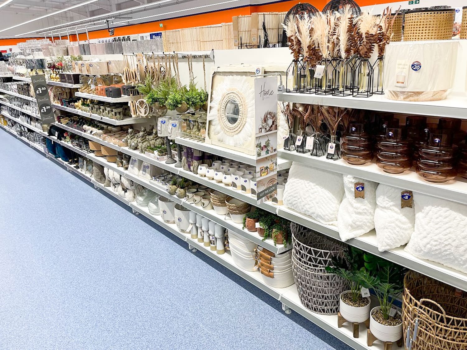 B&M Stores Officially Opens New Store on Edgware Road in London | B&M