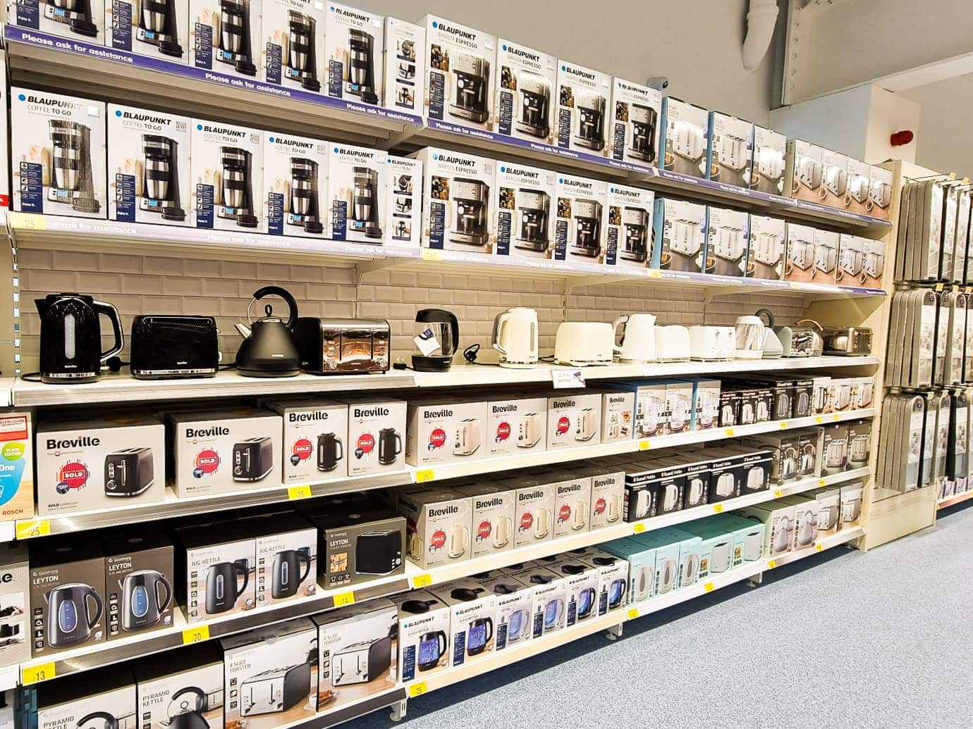B&M Unveils Brand New Store in Cardiff